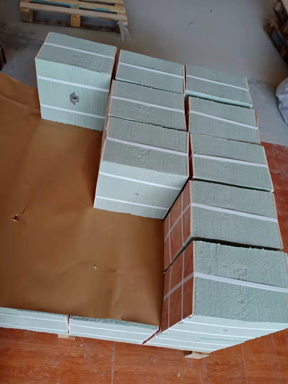 Ceramic fiber compound module and UNI-Block - HENGRUI H-TEMPERATURE ENERGY-SAVING MATERIALS CO.,LTD.